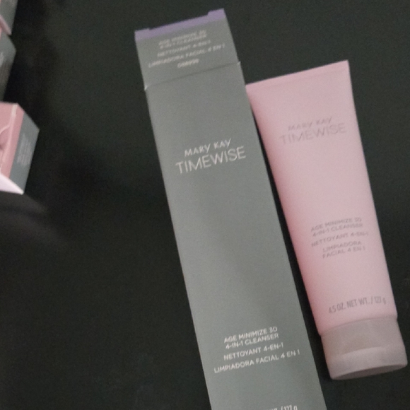 Mary Kay | Skincare | Mary Kay Timewise 3d Cleanser In Pink And Gray ...